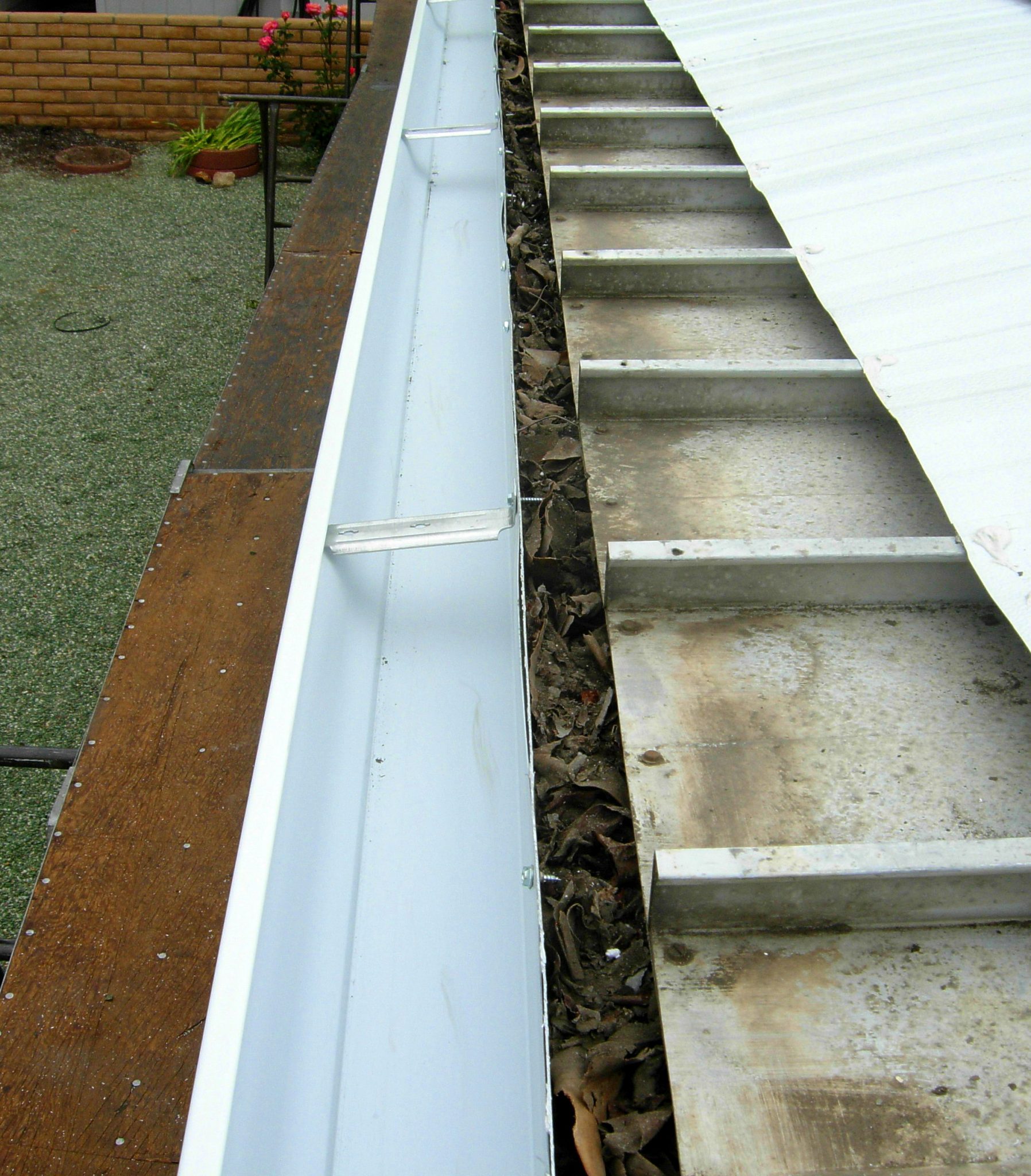 5" Gutter System - Advanced Mobile Home Service, Inc